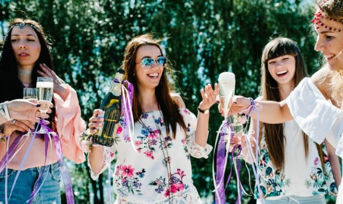 20 Sydney Hen's Night Ideas To Hint To Your Bridesmaids