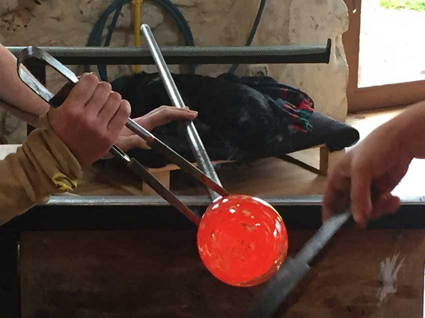 Unity in Glass: a lifetime's reminder of your wedding - in art | Easy ...