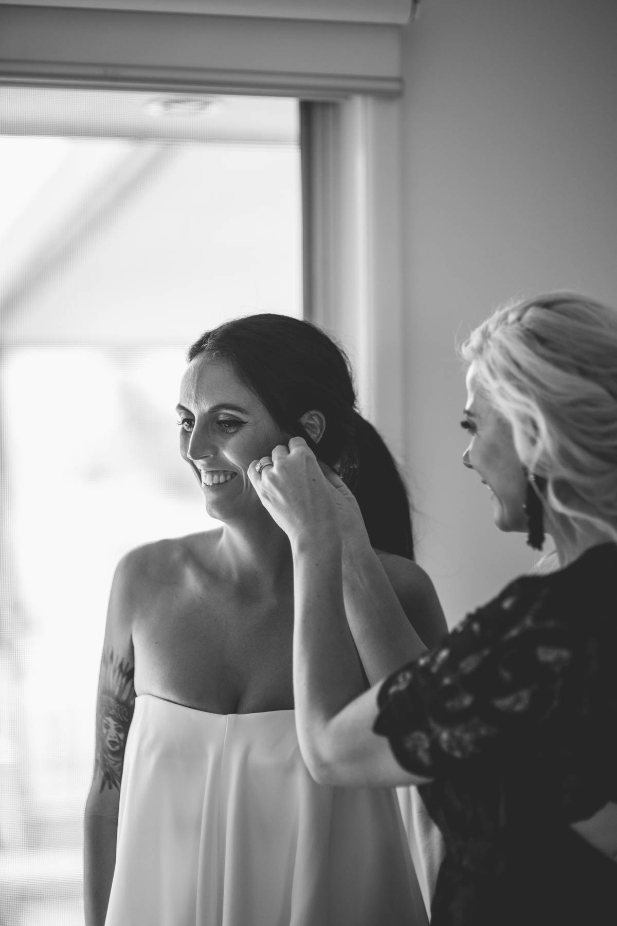 Bianca and Clinton's modern romantic wedding at Bundall Barber Shop ...