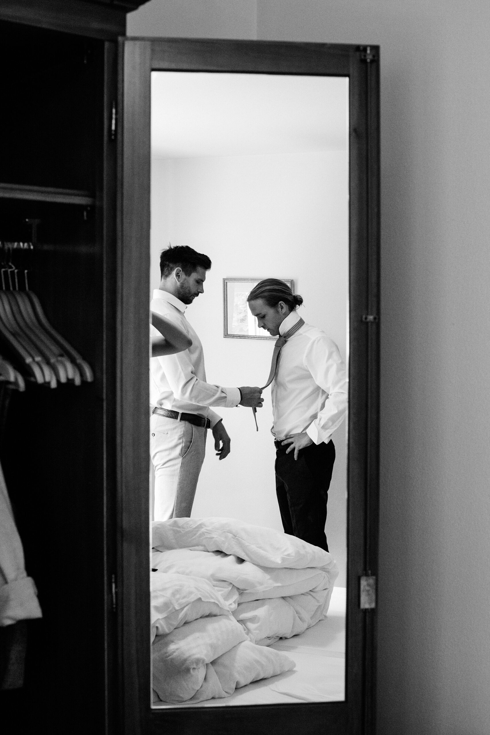 When love is a world away: Elli and Terry marry at German castle ...