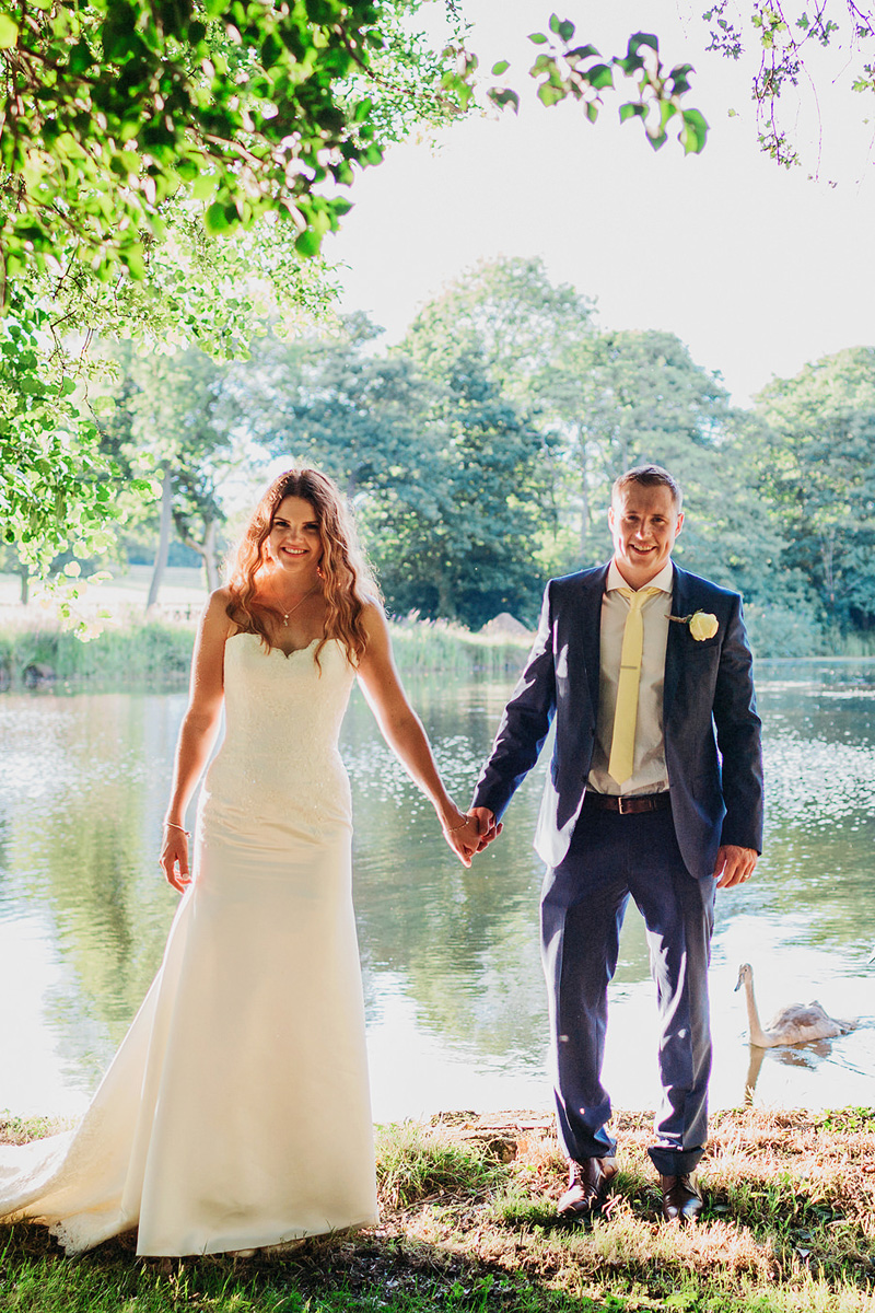 Perfectly fit: Scarlett and Sam go from gym to country wedding | Easy ...