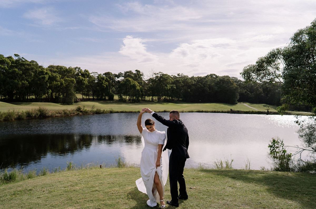 Host an elegant country wedding at The Springs in Peats Ridge