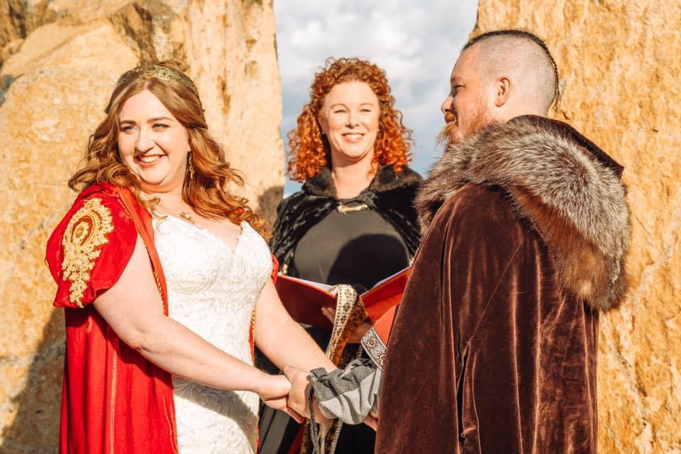1000 love stories: Get to know celebrant Julie Rattenbury